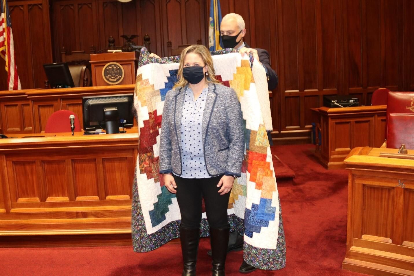 Air Force veteran Kate Hamilton receives veteran’s Quilt of Valor