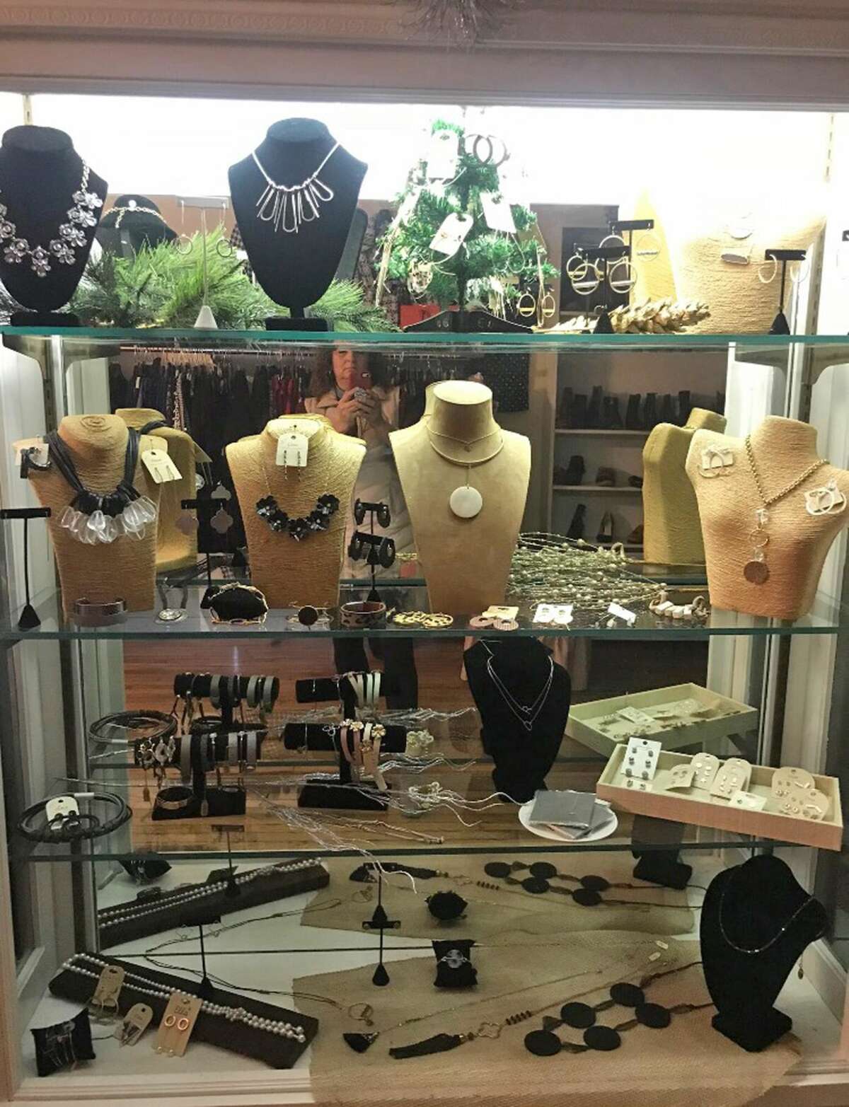 Rebecca Christine’s Consignment Boutique celebrates 10 years of design ...