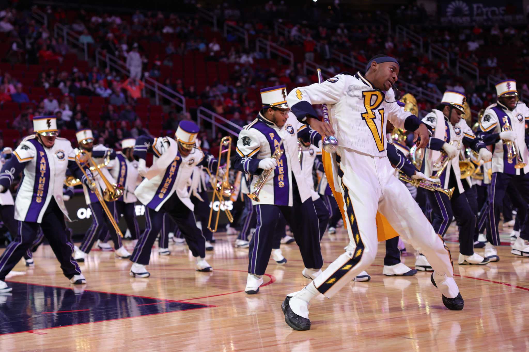 Texas Southern and Prairie View marching bands put on show for Rockets ...
