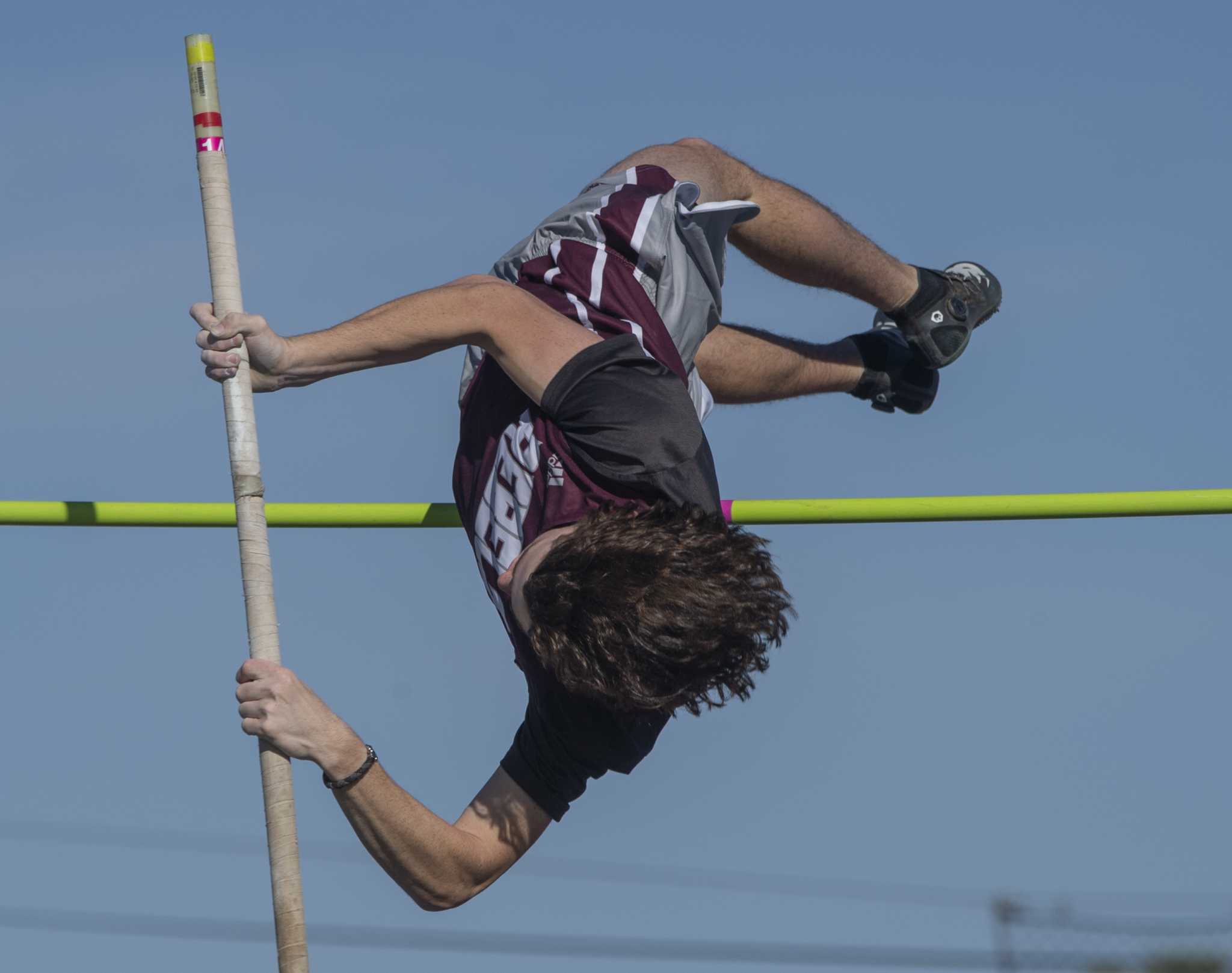 TRACK: Hardy’s pole vault ascent takes him to national championships