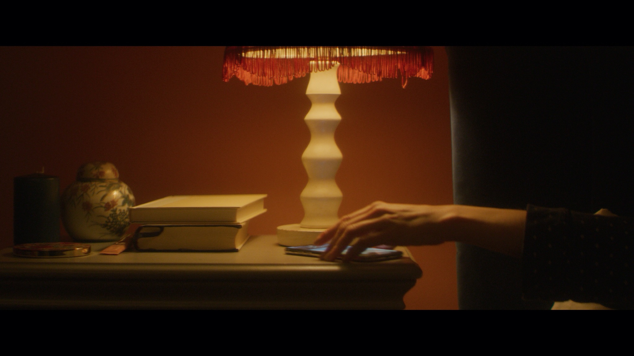 Netflix doc "Tinder Swindler" doc exposes romance scammer