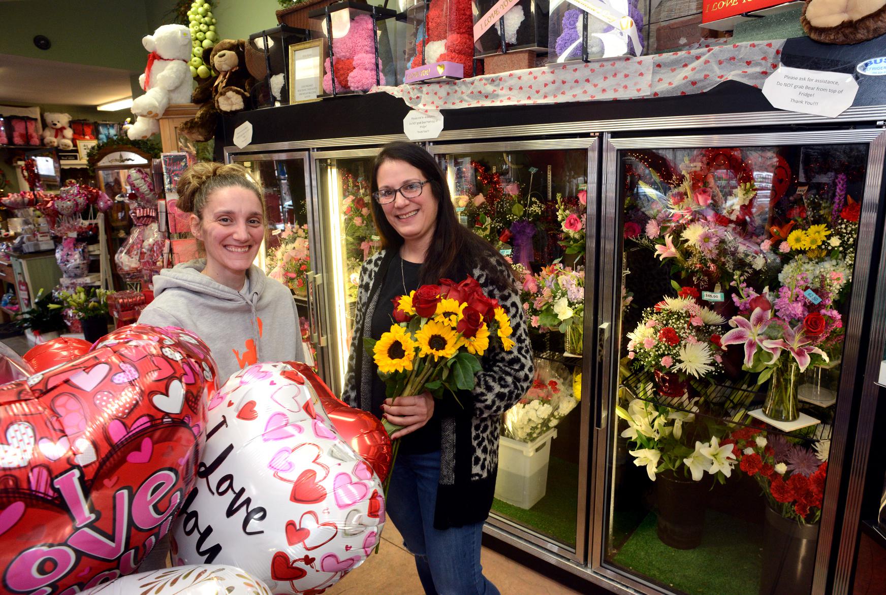 Florists deal with supply chain issues as Valentine’s Day nears