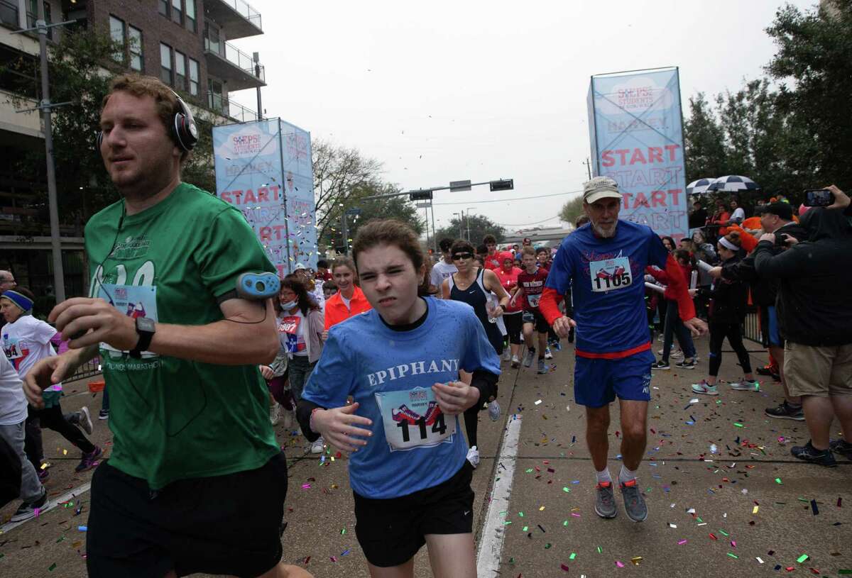 While waiting out MLB lockout, “Rally Nuns” run through downtown ...