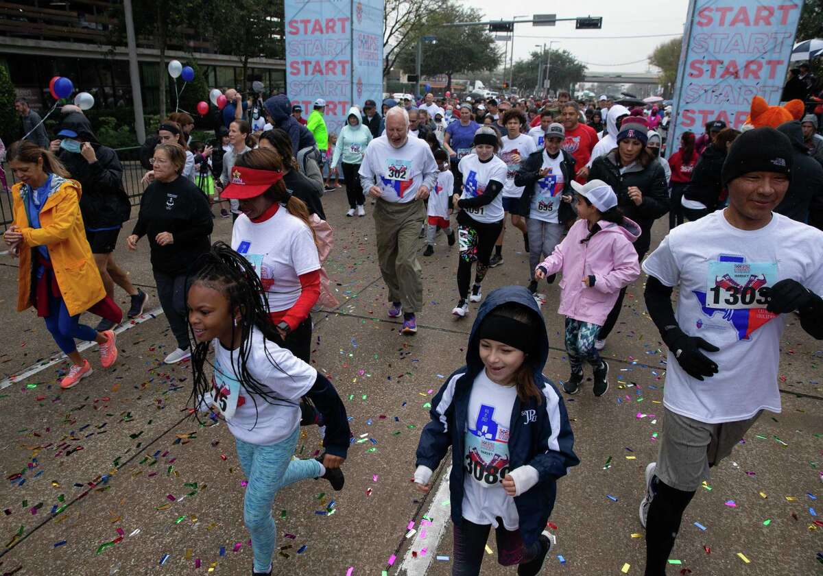 While waiting out MLB lockout, “Rally Nuns” run through downtown ...