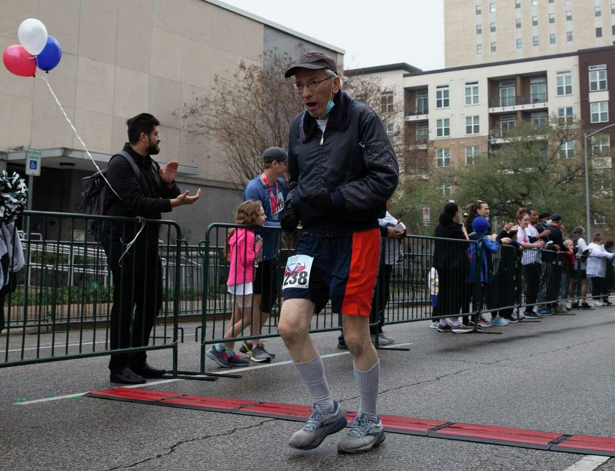 While waiting out MLB lockout, “Rally Nuns” run through downtown ...