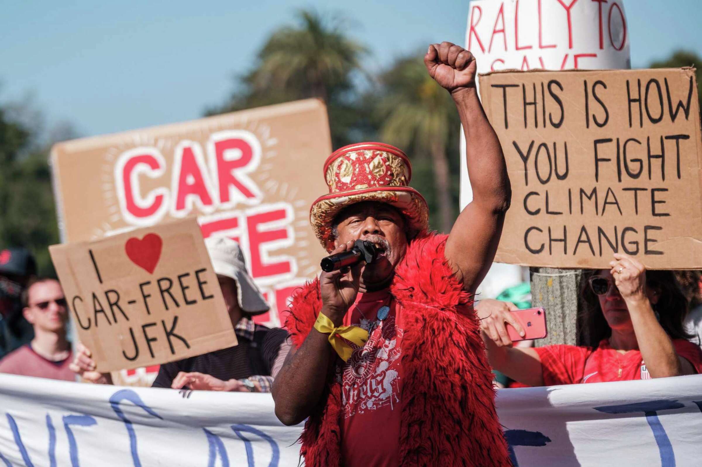 Hundreds attend Golden Gate Park rally to promote car-free JFK Drive
