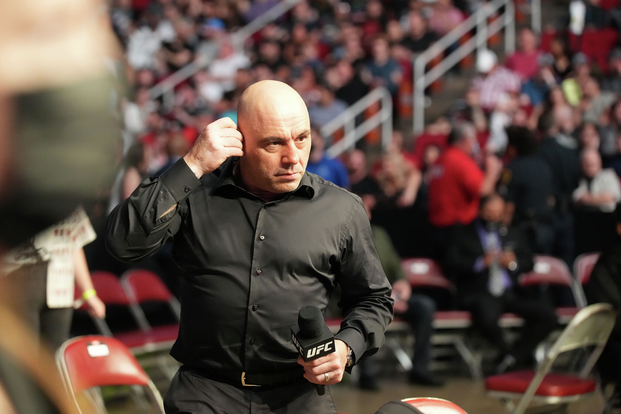 Podcaster Joe Rogan visits Houston restaurant ahead of concert