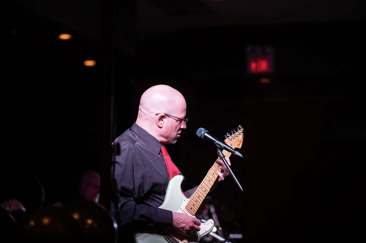 SEEN: Feathers and Fedoras fundraiser for Disability Network of Mid ...