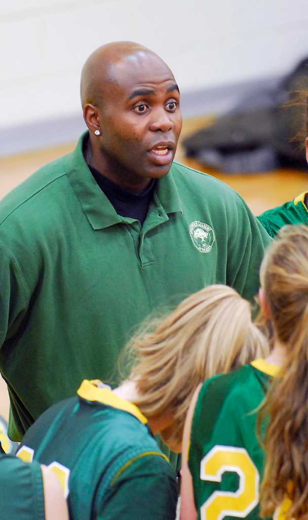 GA bids a final goodbye to coach Medley
