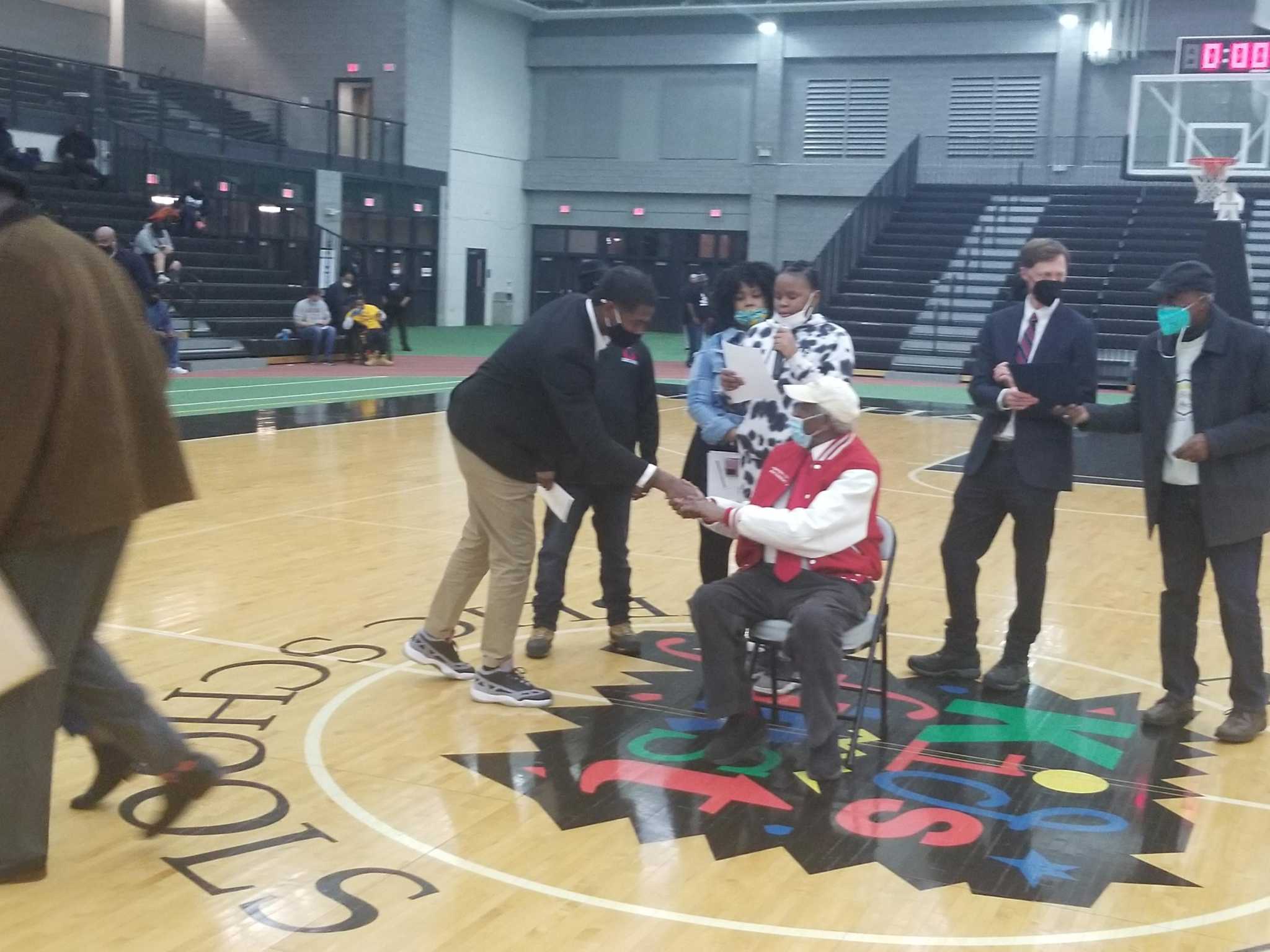 Ex-Wilbur Cross standout David Pringle making his mark at Westminster ...