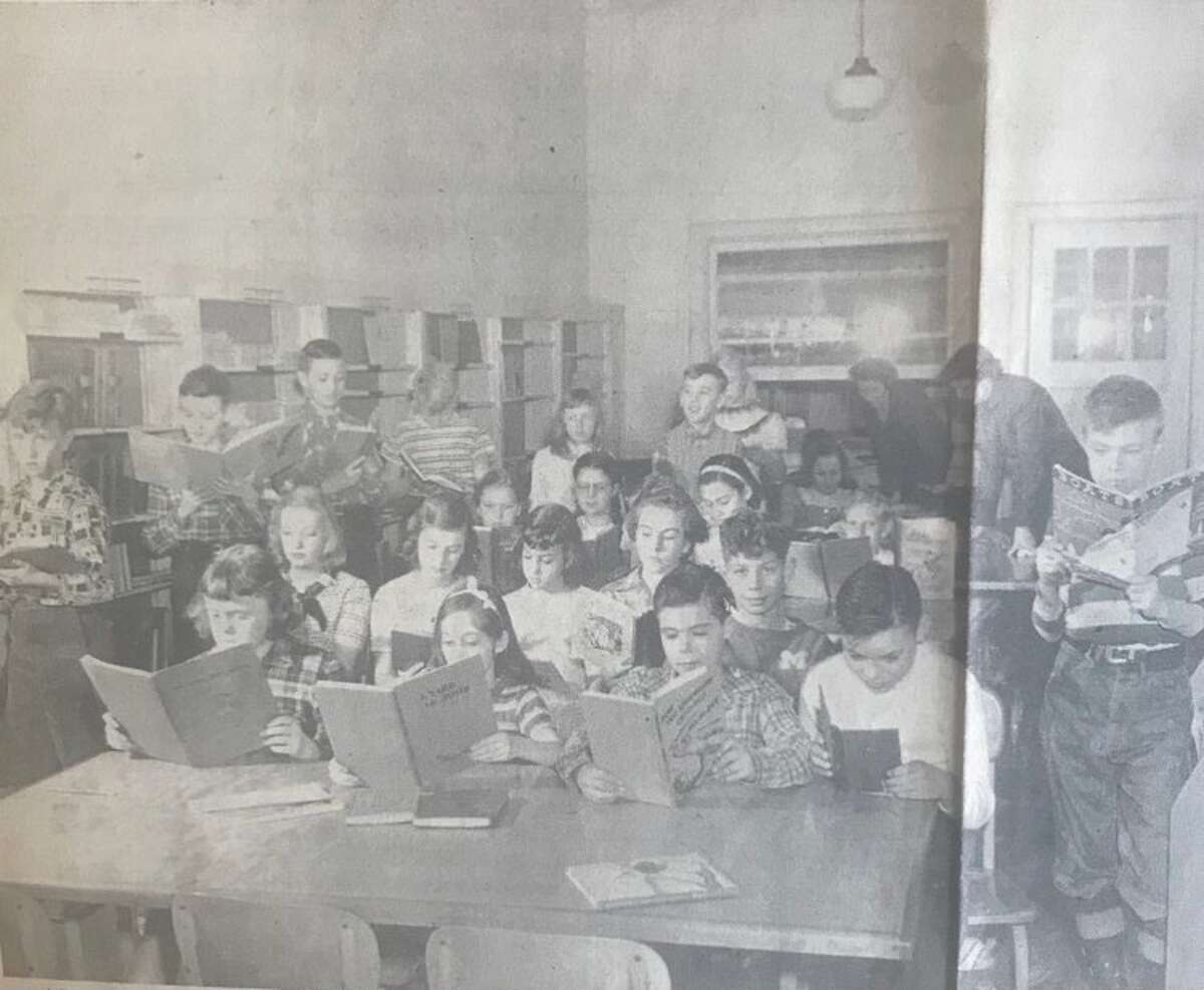 Throwback: New school libraries in 1950