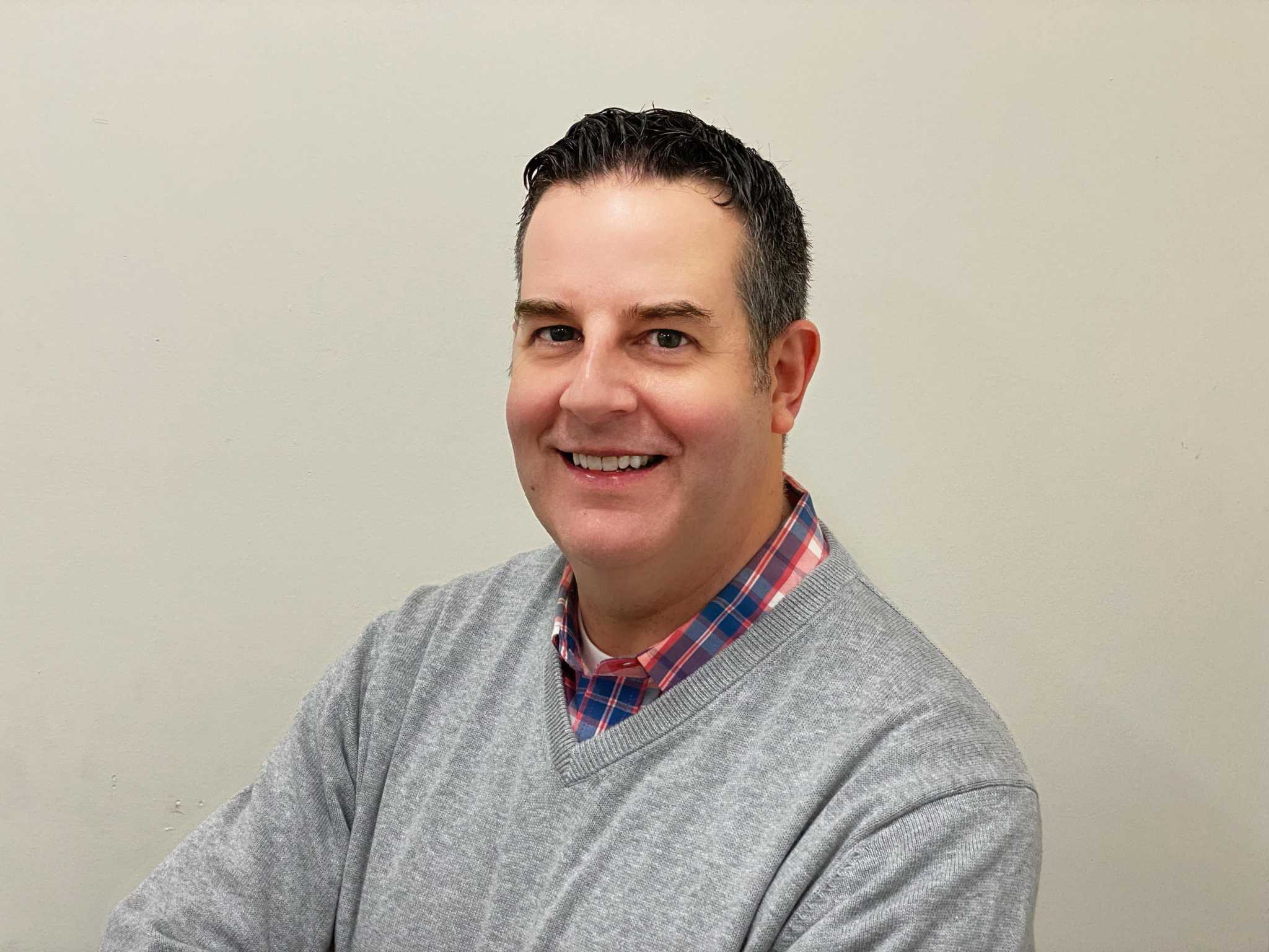 Ansonia alderman Josh Shuart set to challenge state Rep. Kara Rochelle