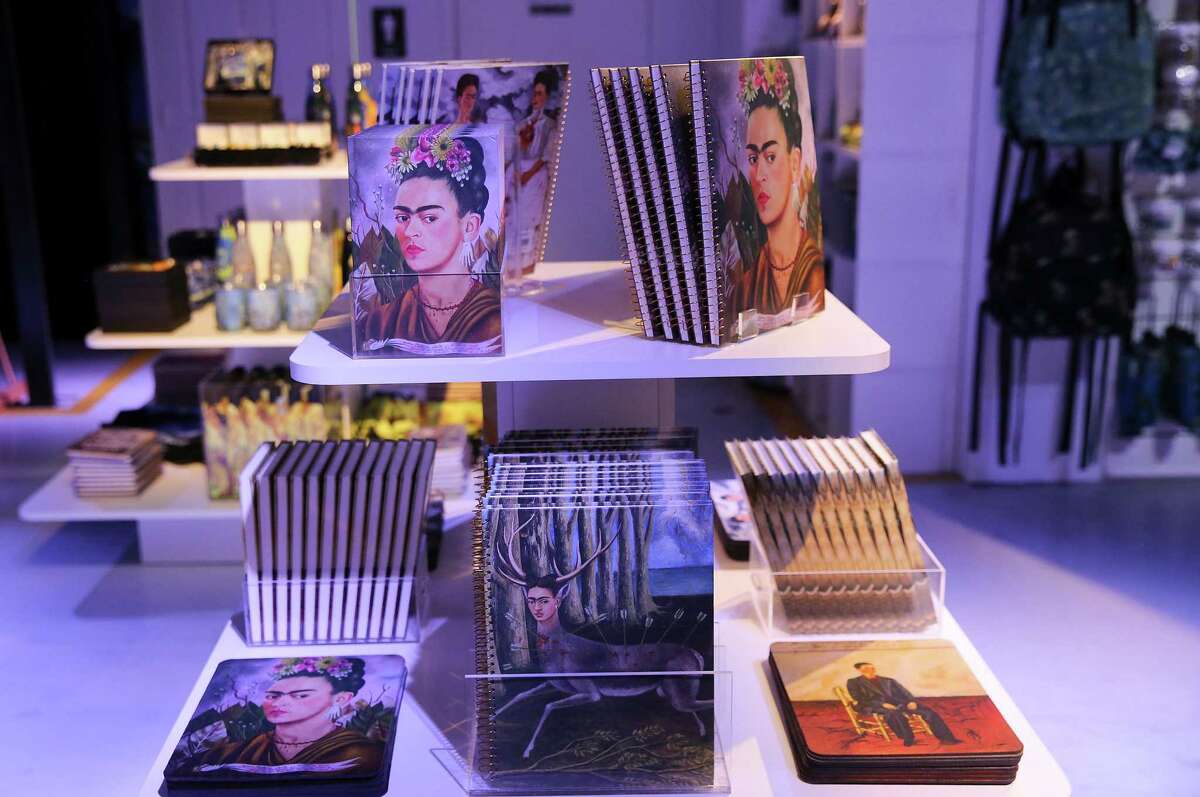 First look: ‘Immersive: Frida Kahlo’ experience in Houston — with the ...