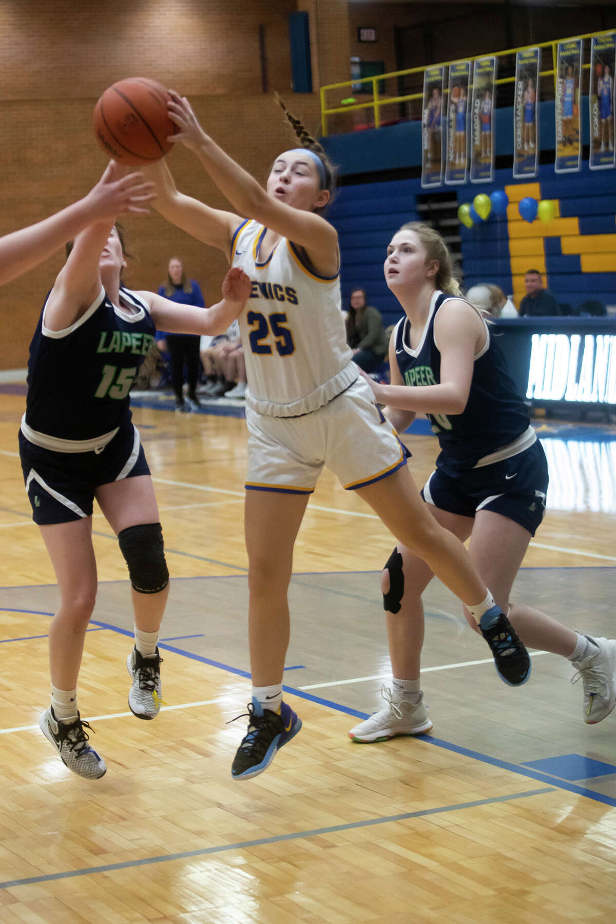 Good vibes: Chemics have fun, win huge on Senior Night