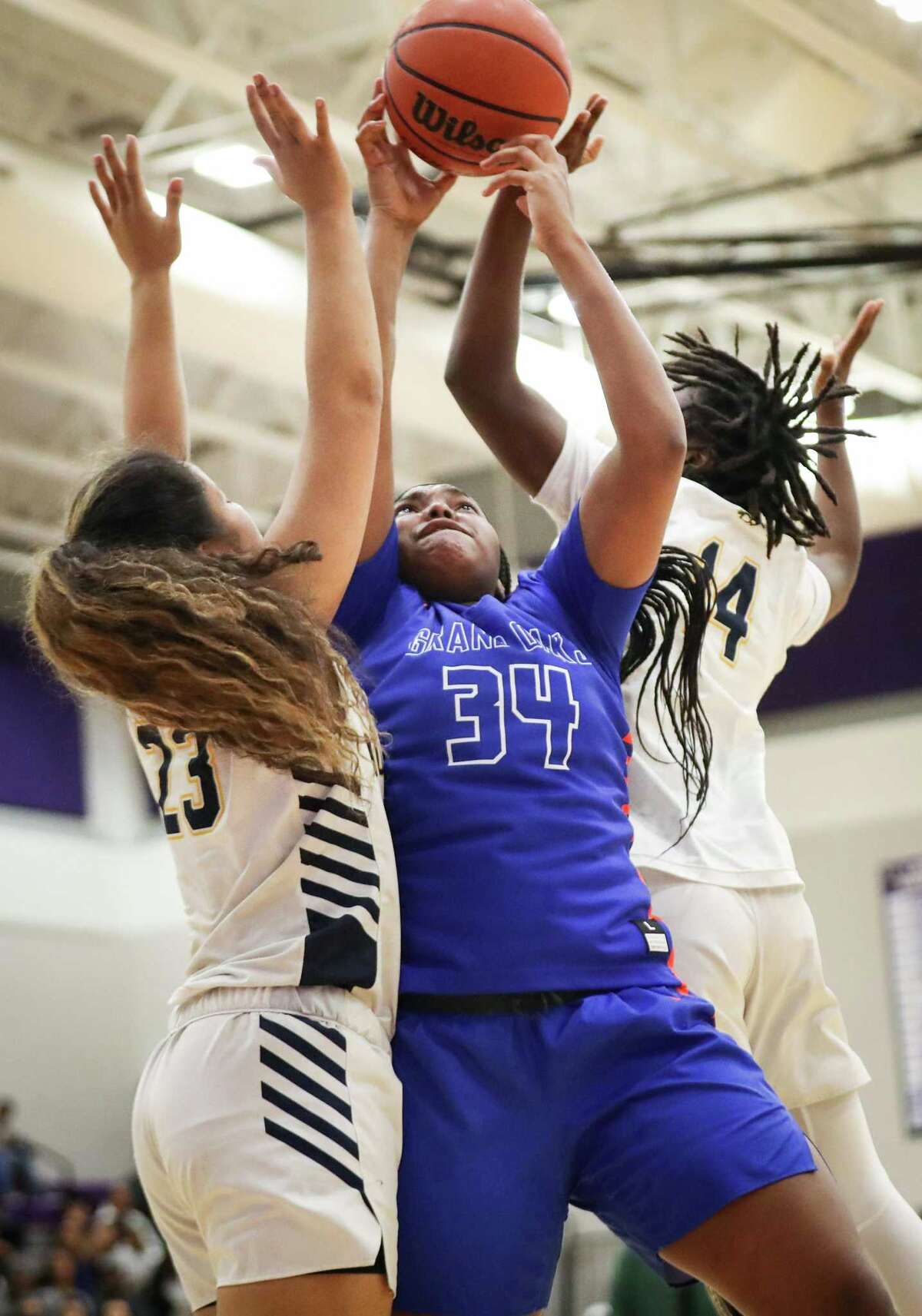 Grand Oaks uses late run to eliminate Cypress Ranch