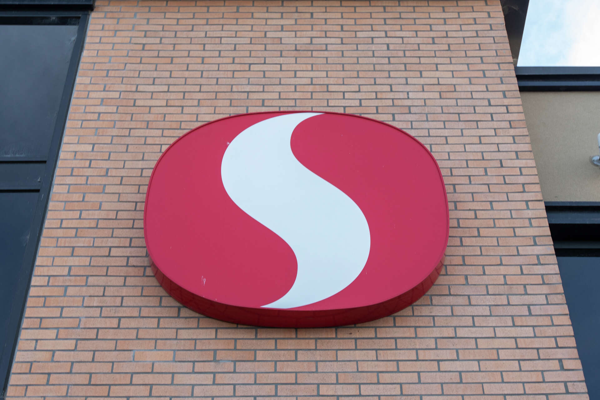 Bay Area Safeway evacuated after customers start coughing