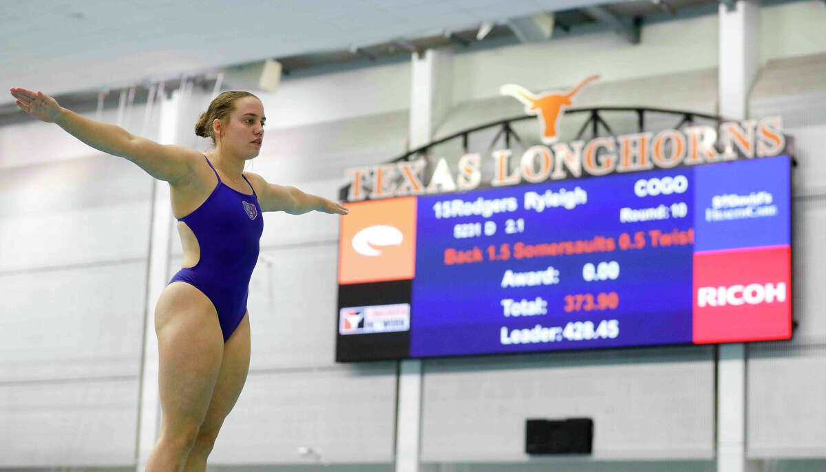 Kingwood boys, The Woodlands girls finish second at state