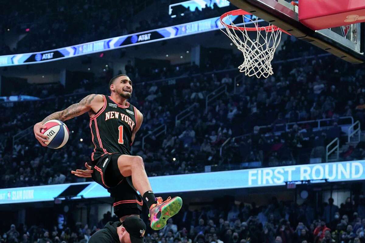 Juan Toscano-Anderson silences doubters, places 2nd at Slam Dunk Contest