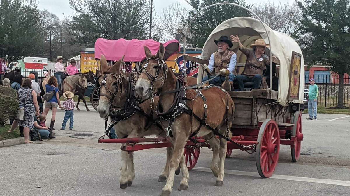 Sam Houston Trail Riders welcomed in Tomball on way to Houston Rodeo