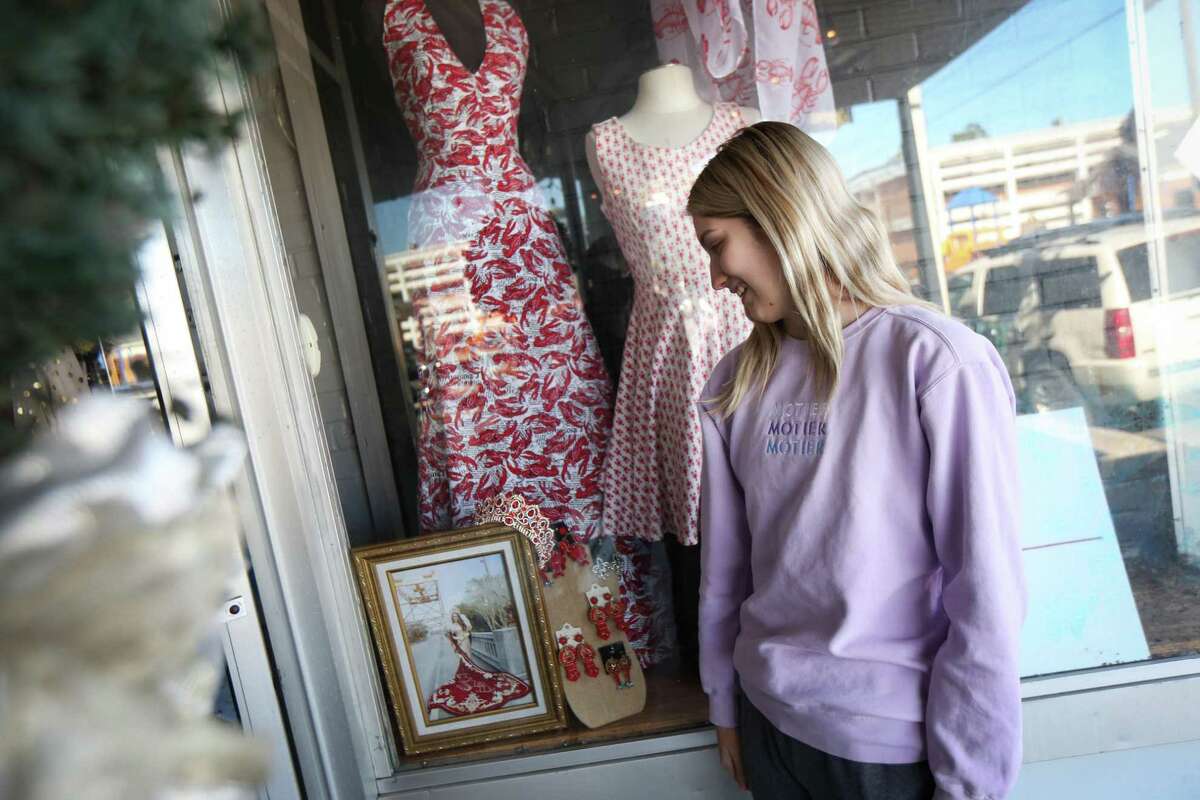 Crawfish season has begun. Here are the restaurants to hit on a ...