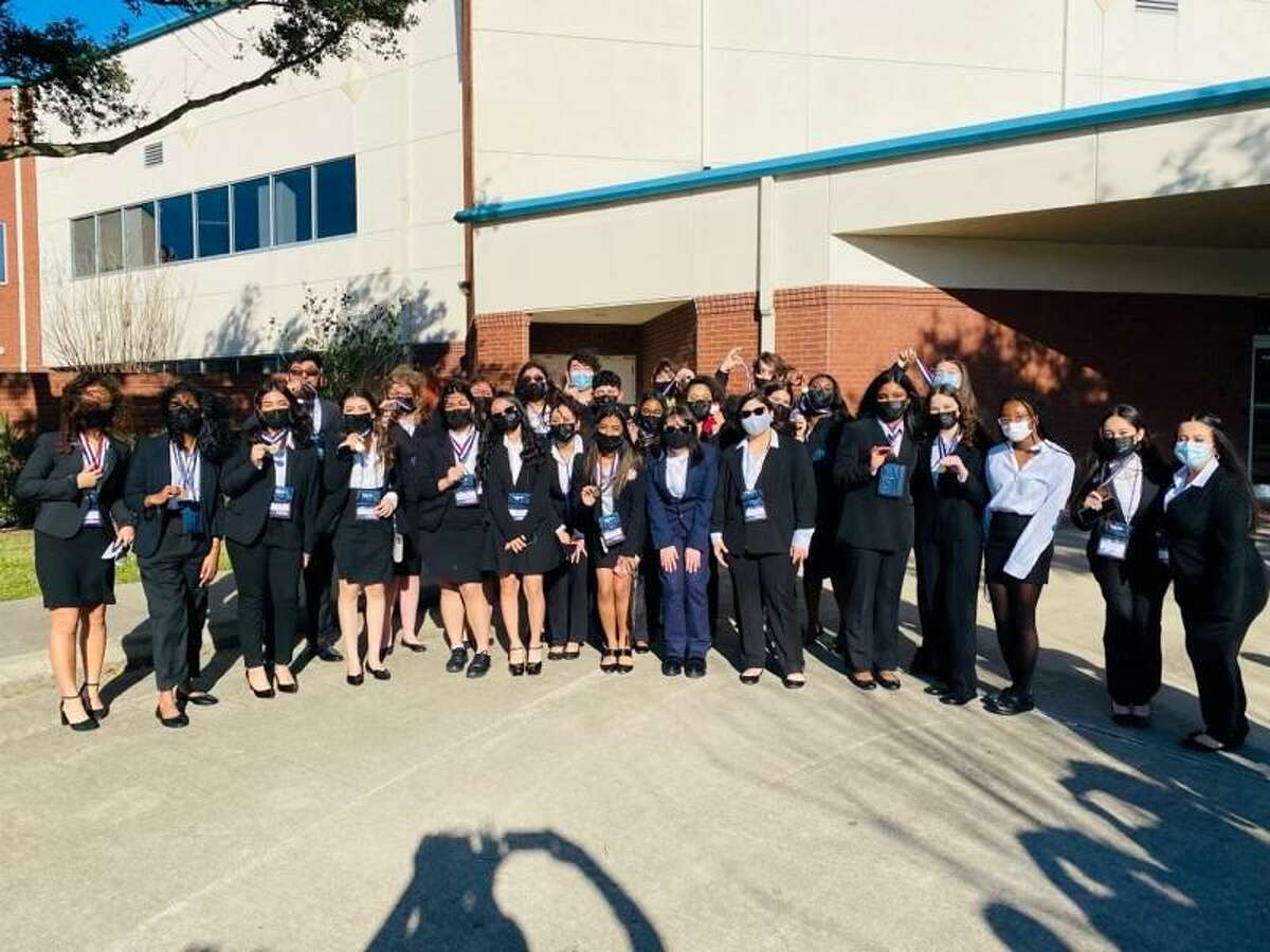 Braz briefs: 25 Pearland ISD students headed to health occupations ...