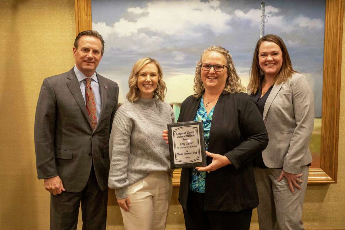 League of Women Voters honors city secretary for 'Making Democracy Work'