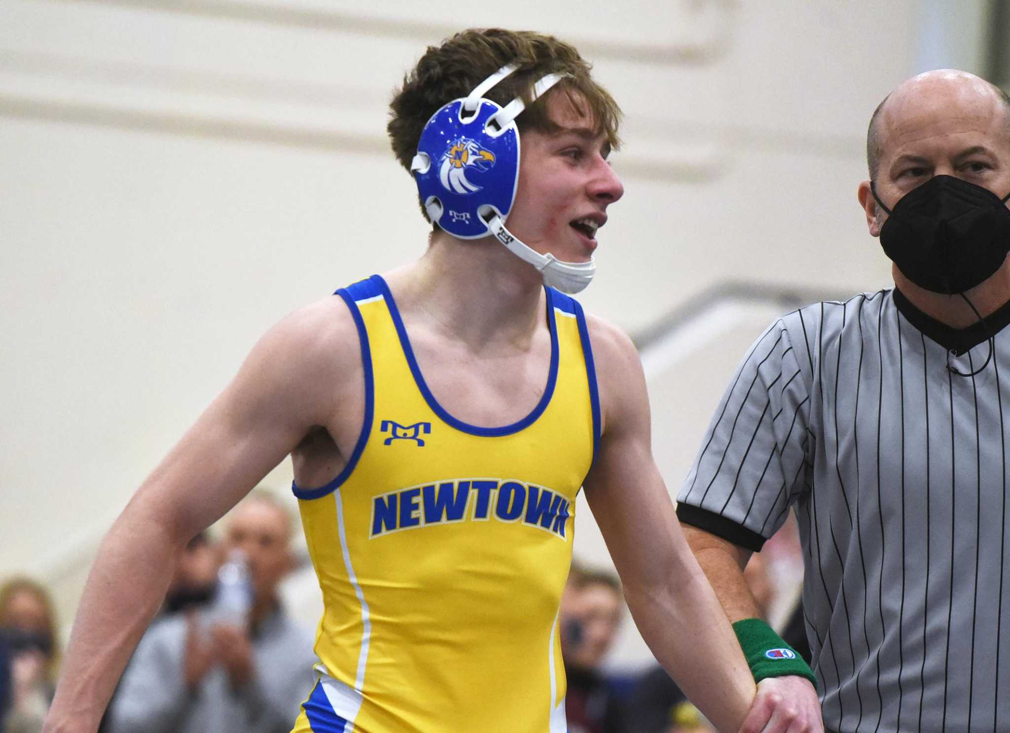 Late rally makes Newtown’s Luca Manfredi a state wrestling champ
