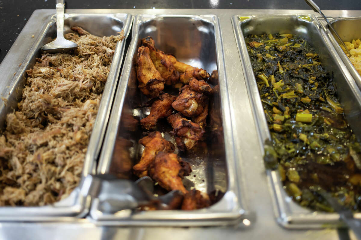 Photos: Northwood students enjoy "Soul Food Night" at Dow Commons ...