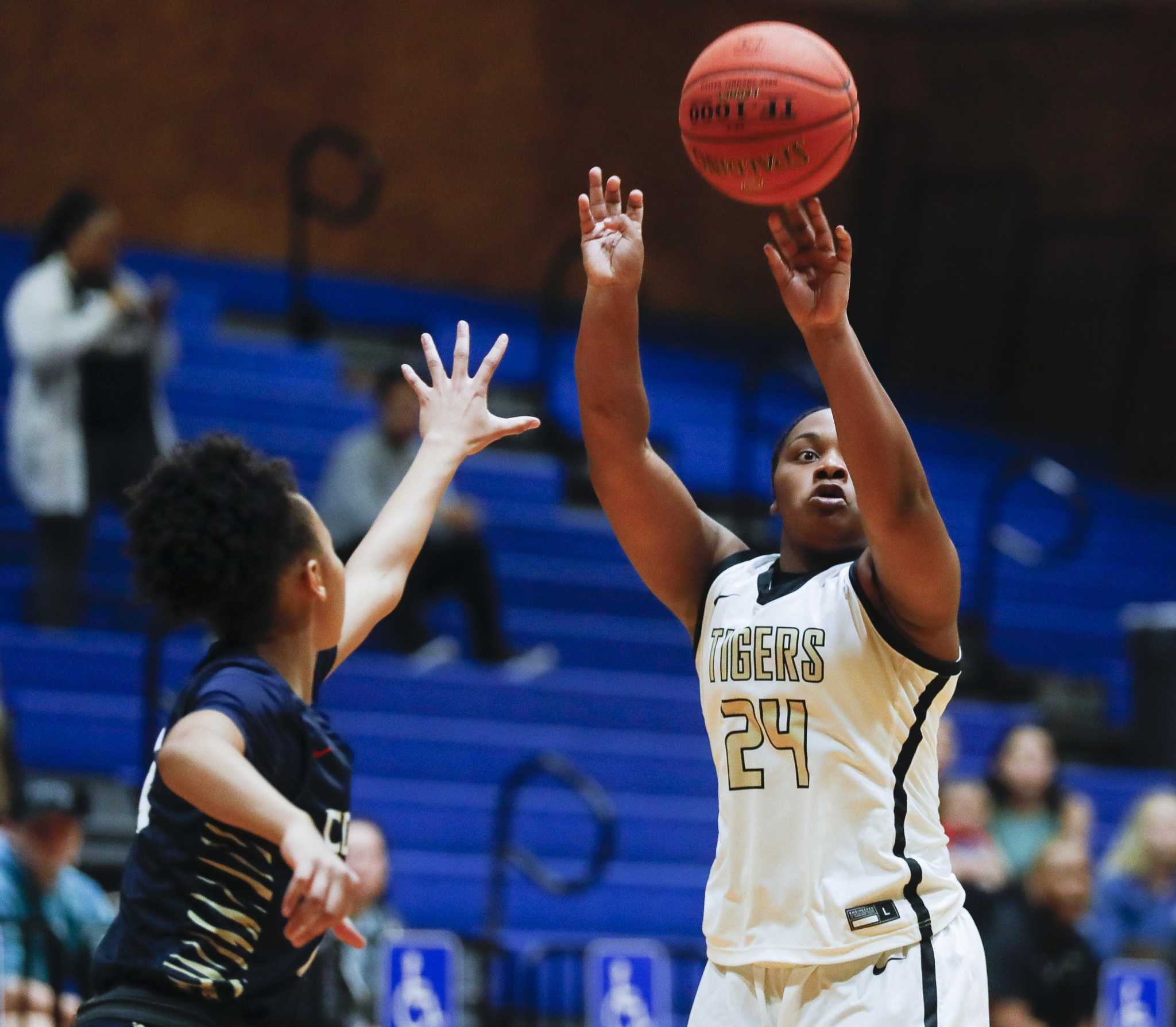 Conroe returns to the floor after regional tournament run