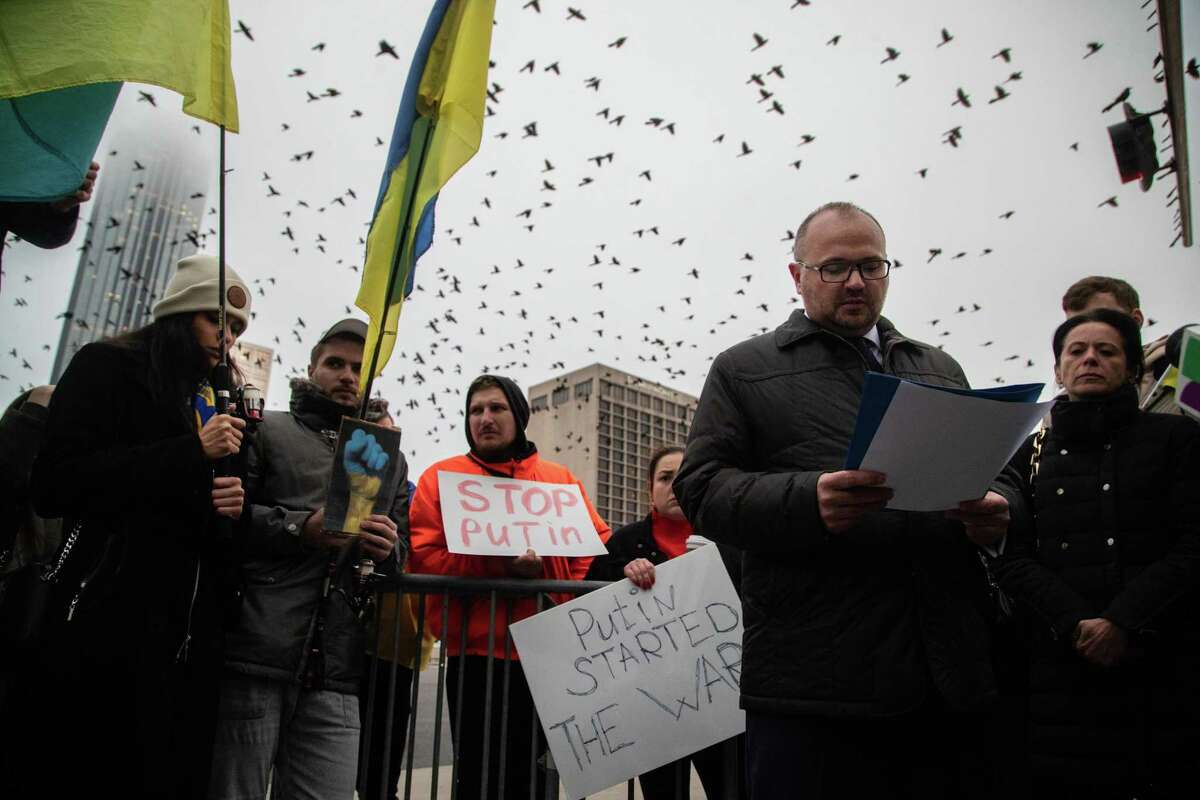 Houston Ukrainians monitor news, fear for friends and family following ...