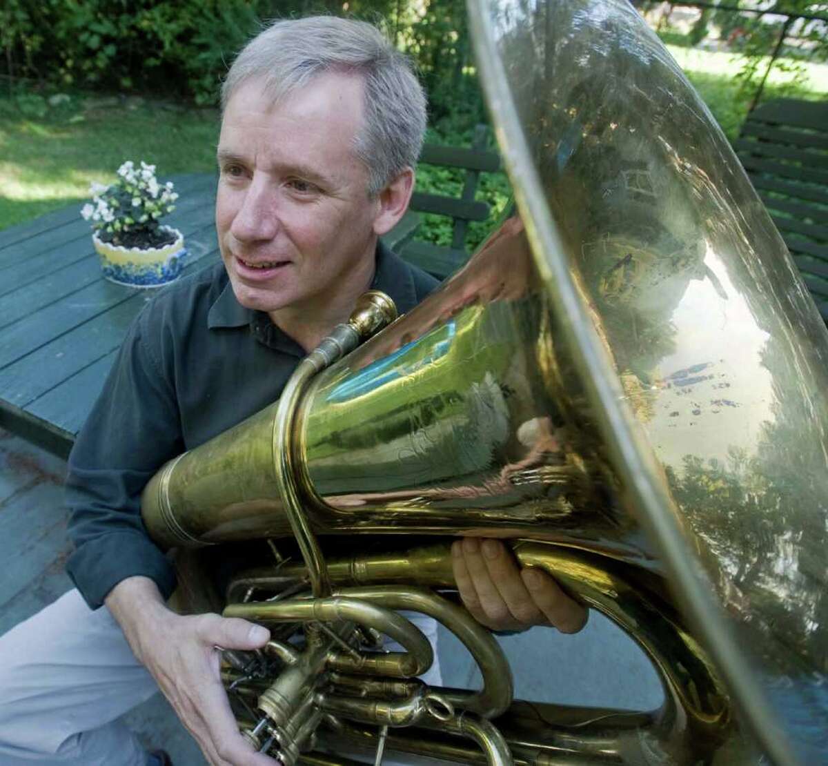 New Fairfield man is a musician of note