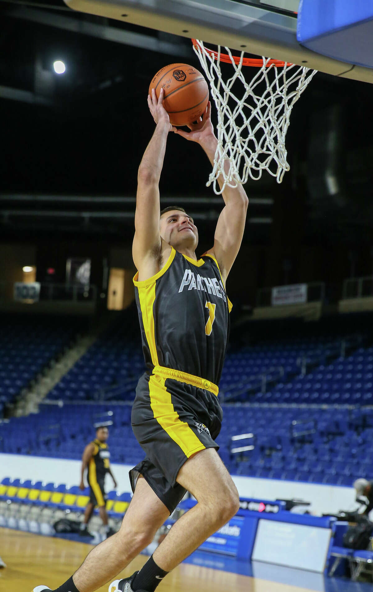 Professional basketball returns to Beaumont