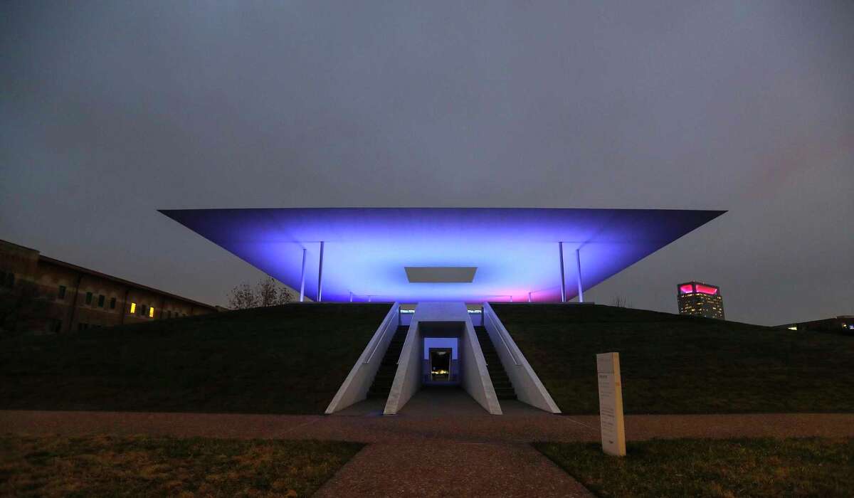 James Turrell's Skyspace at Rice turns 10. The woman who funded his $5 ...