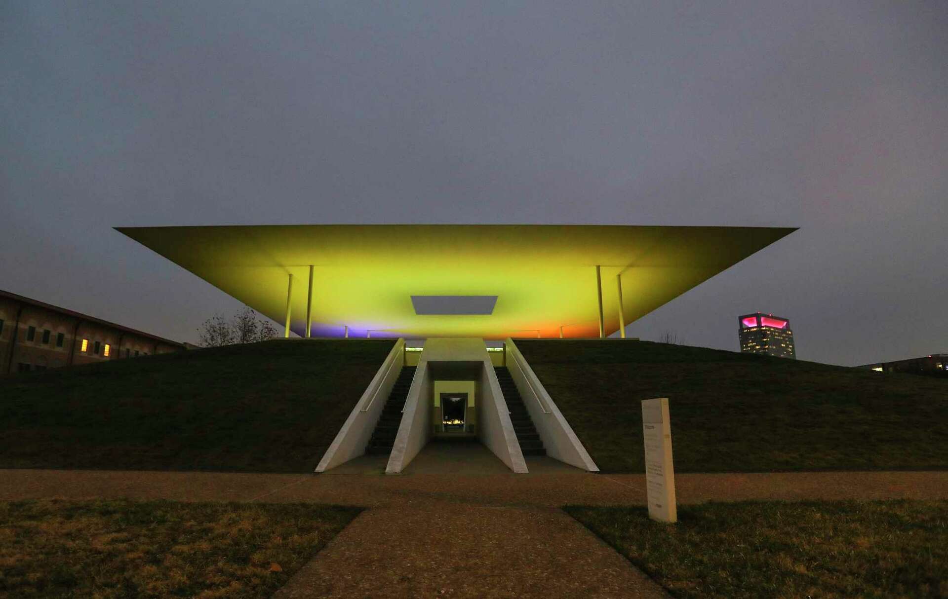 James Turrell's Skyspace at Rice turns 10. The woman who funded his $5 ...