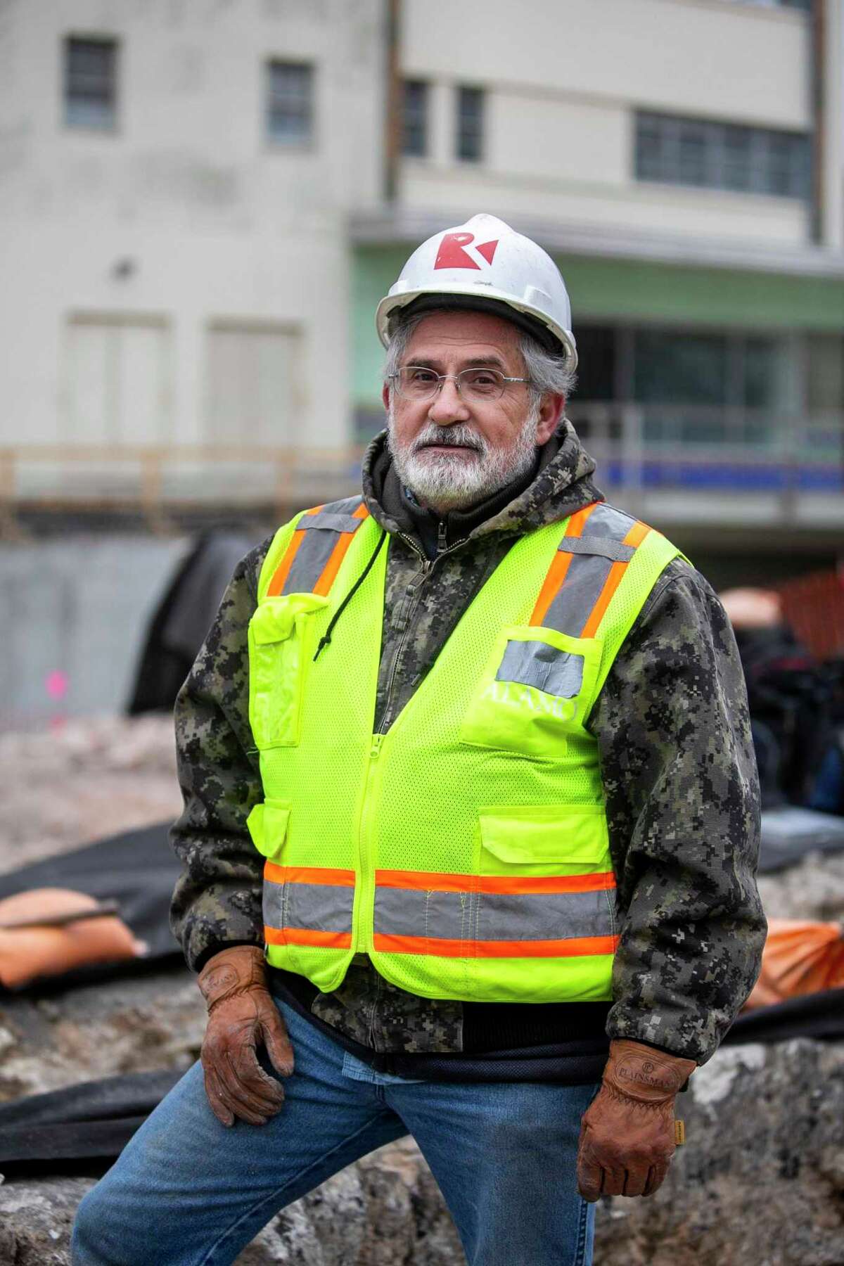 Archaeologist wants to see more digs, clues revealed about San Antonio ...