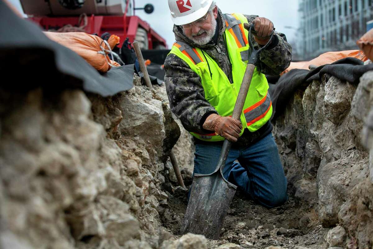 Archaeologist wants to see more digs, clues revealed about San Antonio ...