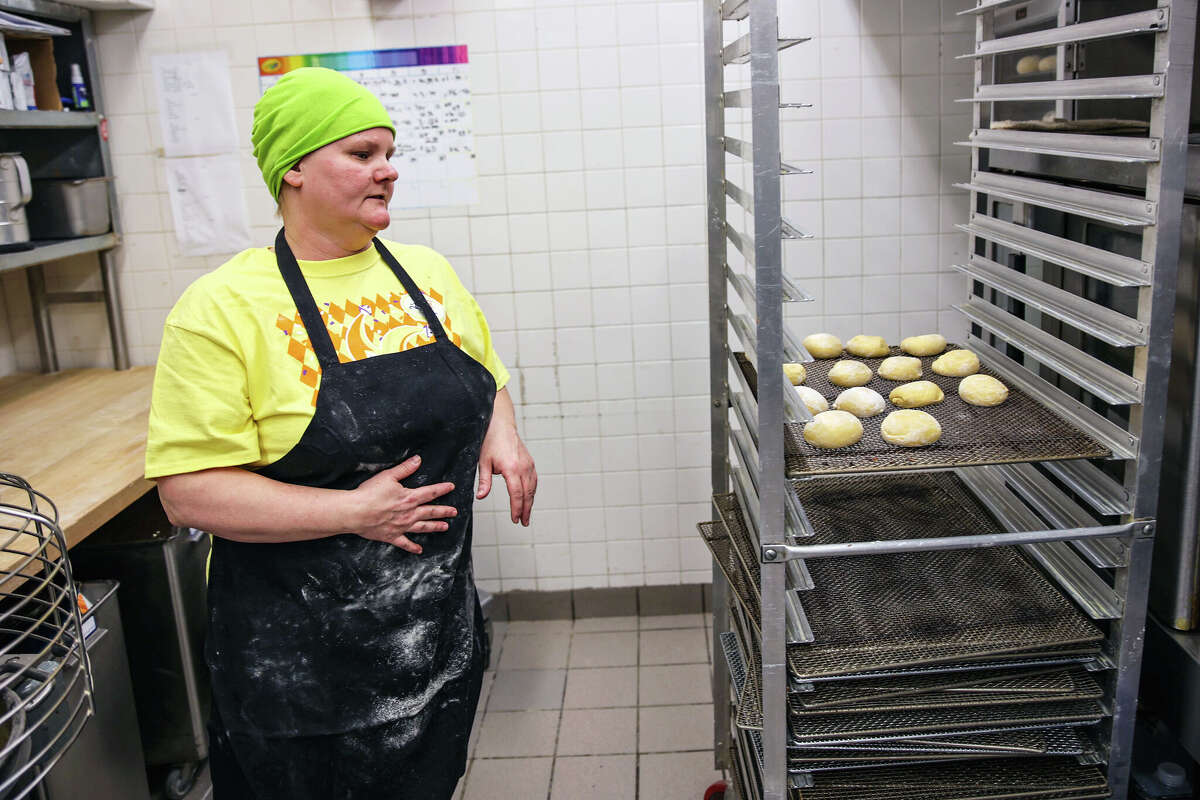 Video: Manistee store is one of the last Wescos to make prune paczki