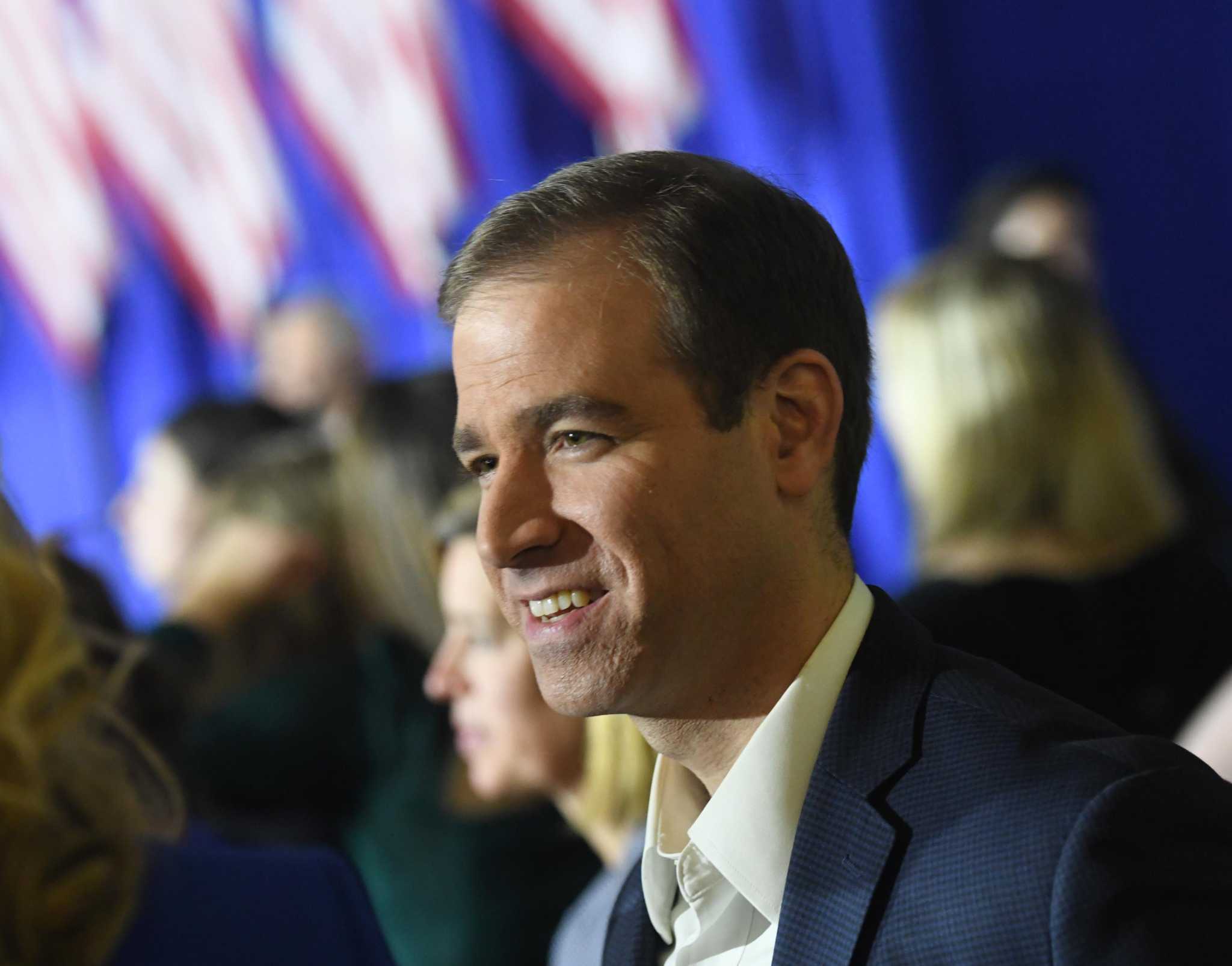 Hartford Mayor Luke Bronin Will Not Run For Reelection In 2023