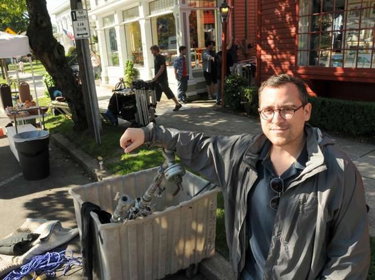 Guilford has starring role in movie