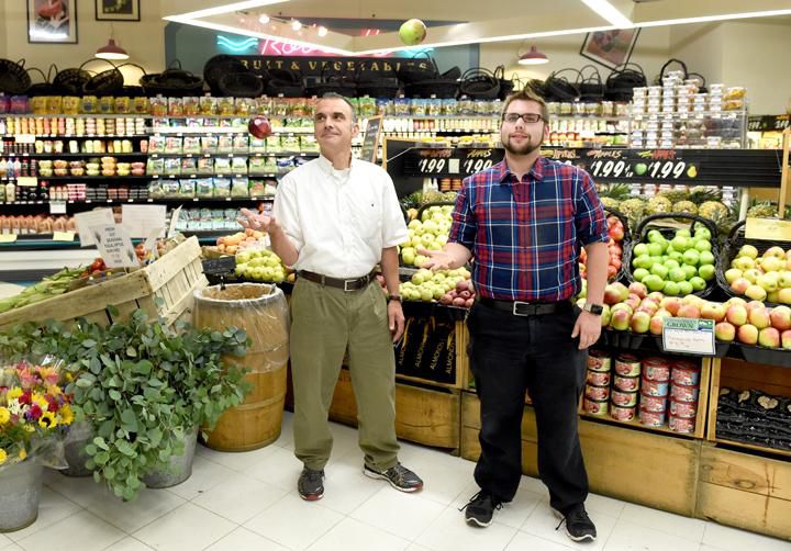 Roberts Food Center in Madison: Independent market is all in the family