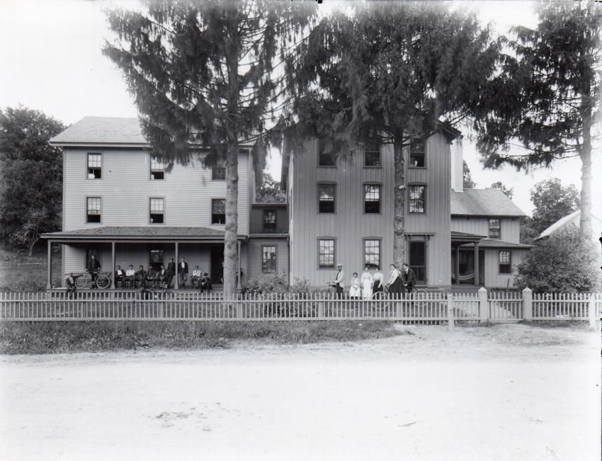 Looking Back: History of Ivoryton Inn in the 'town that elephants built'