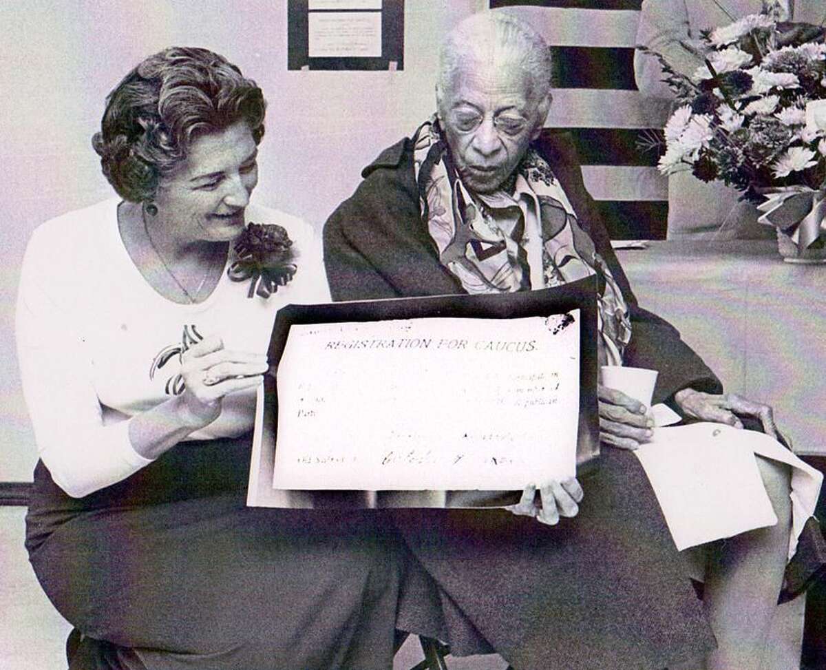 Looking Back: Letters reveal history of Saybrook's James family