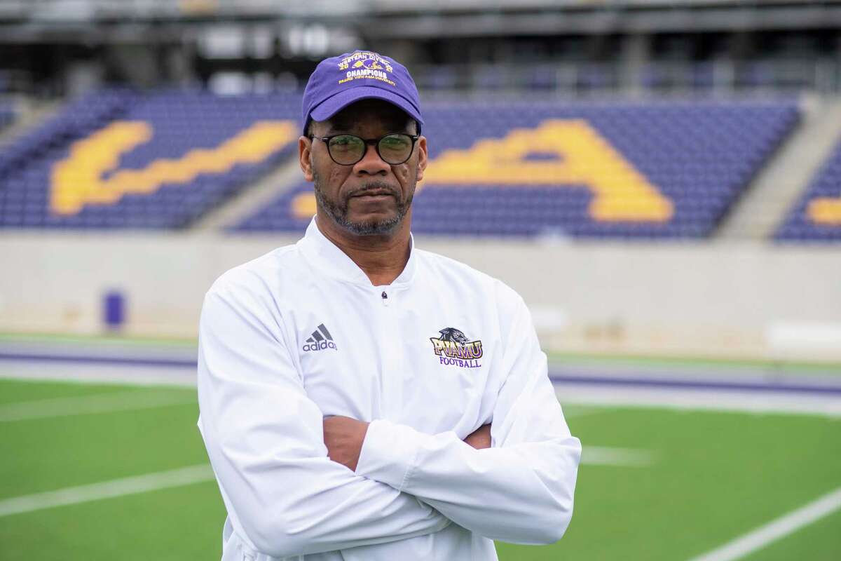 Houston Oilers legend Bubba McDowell wants to make impact as Prairie ...