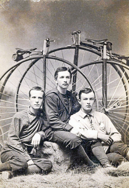 Remembering When: Sharing the road — bicycles, cars and the good roads ...