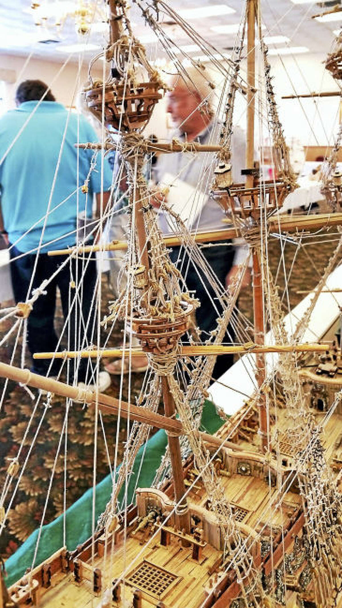 Northeast Ship Model Show ‘docks in New London