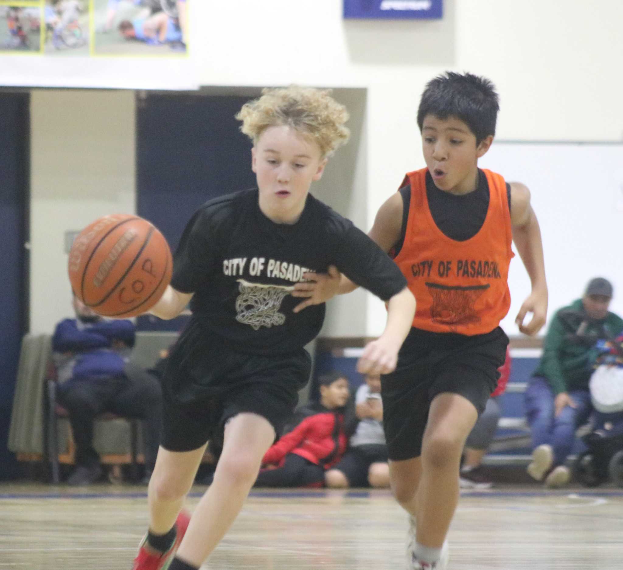 Suspenseful youth games fuel Saturday’s playoff basketball competition