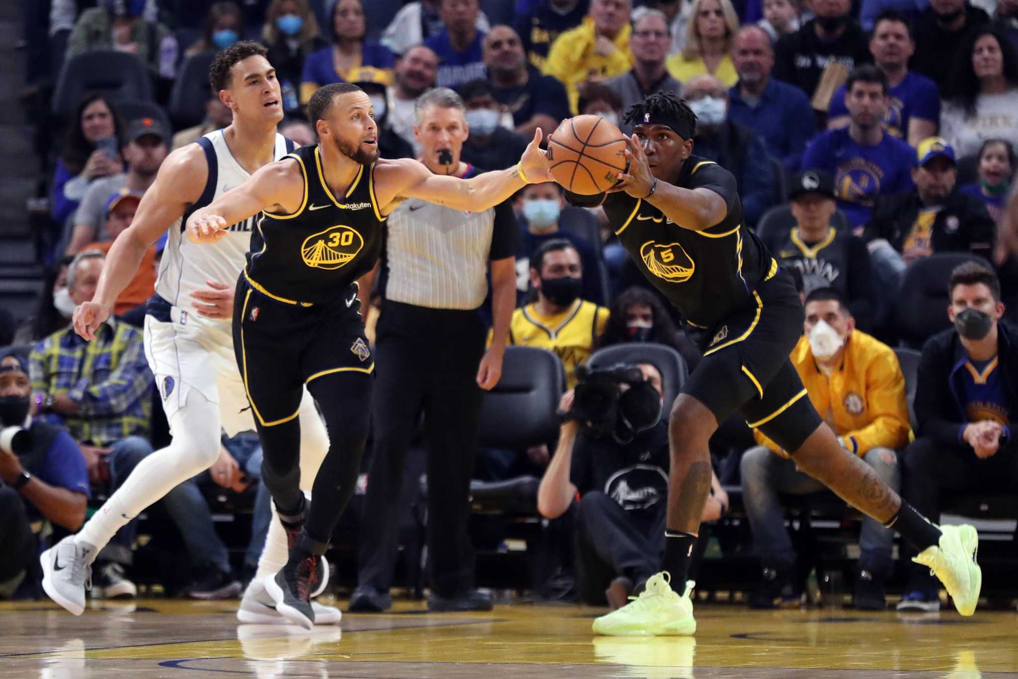 Fresh off disheartening defeat, Warriors hit the road for challenging ...