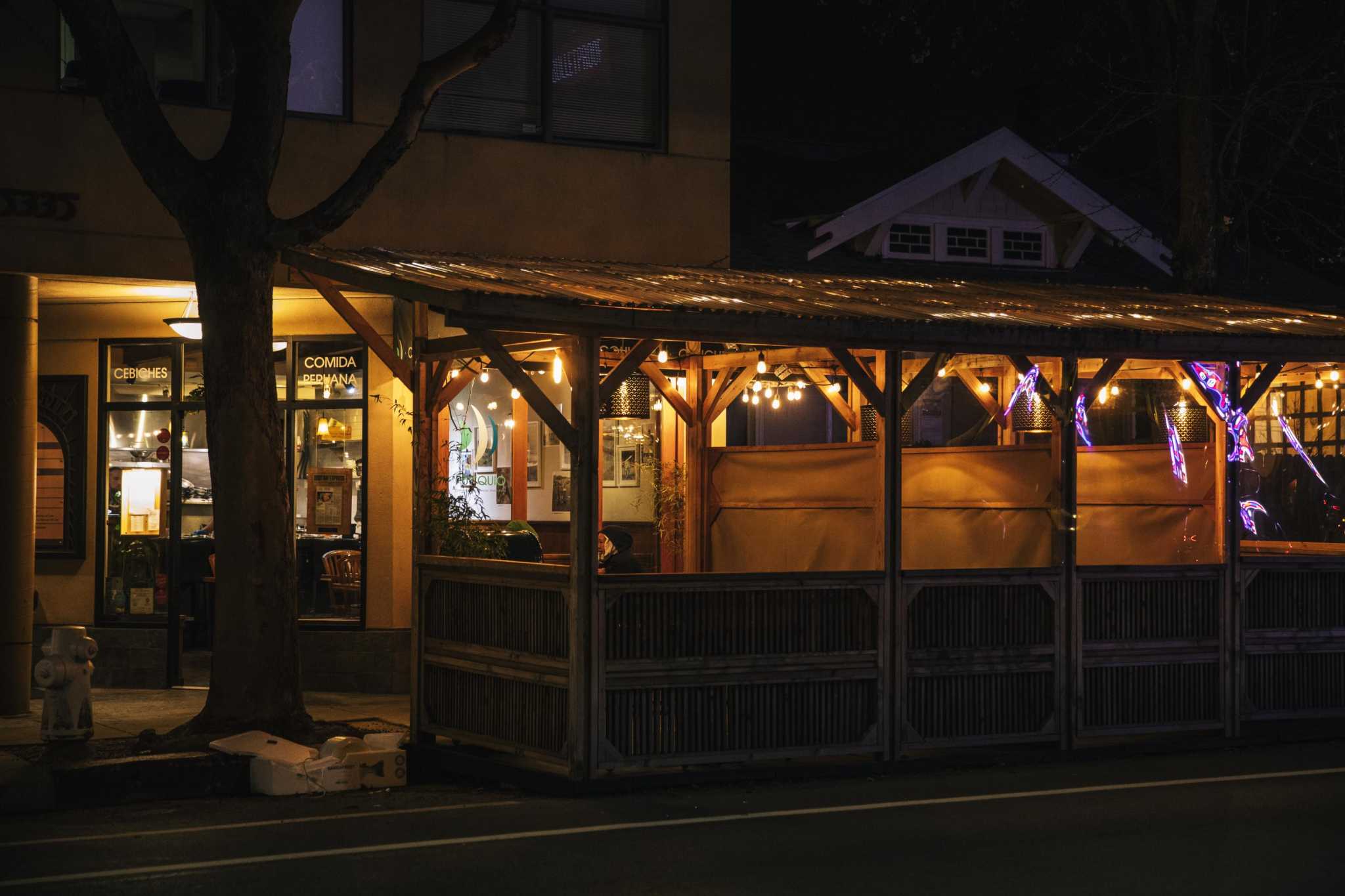 Oakland just made outdoor restaurant parklets and sidewalk cafes permanent