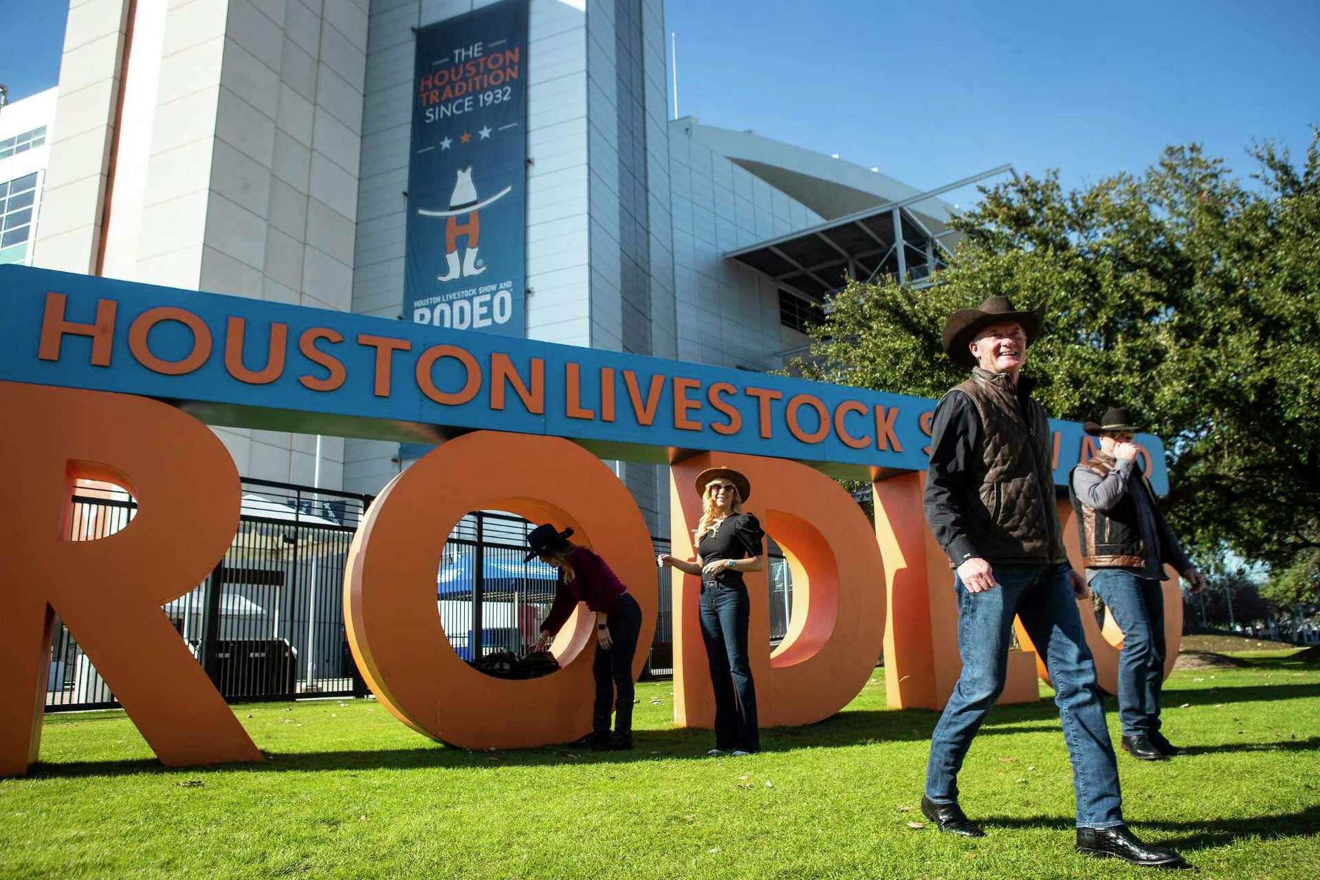 RodeoHouston returns triumphant with old favorites, few reminders of ...