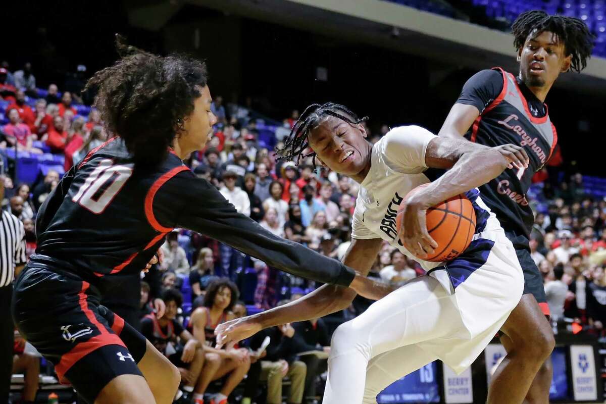 Cypress Ranch boys top Langham Creek, head to first regional